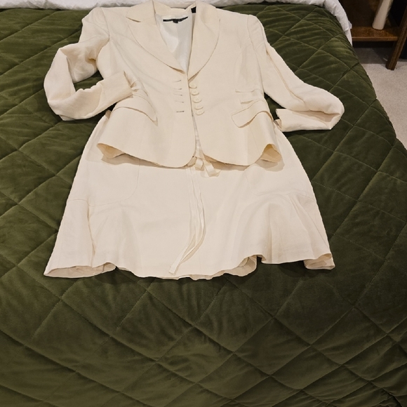 Sandra Angelozzi | Jackets & Coats | Chic Cream Womens Blazer And Skirt ...